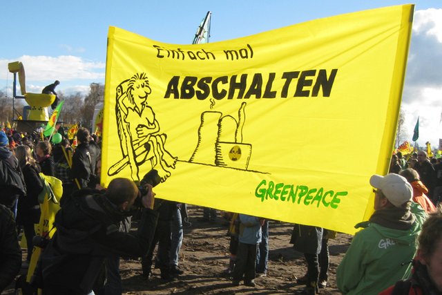 Greenpeace auf Anti-Castor-Demonstration im Wendland - Mülheim an der Ruhr