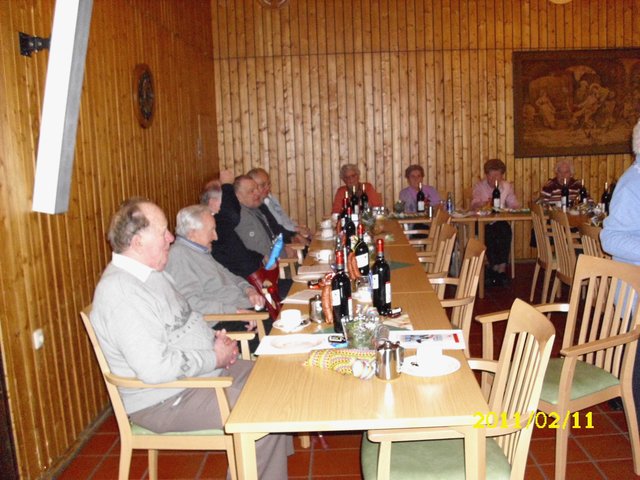 Vorsitzende Helene Springer ehrte Vereinsmitglieder. - Gelsenkirchen