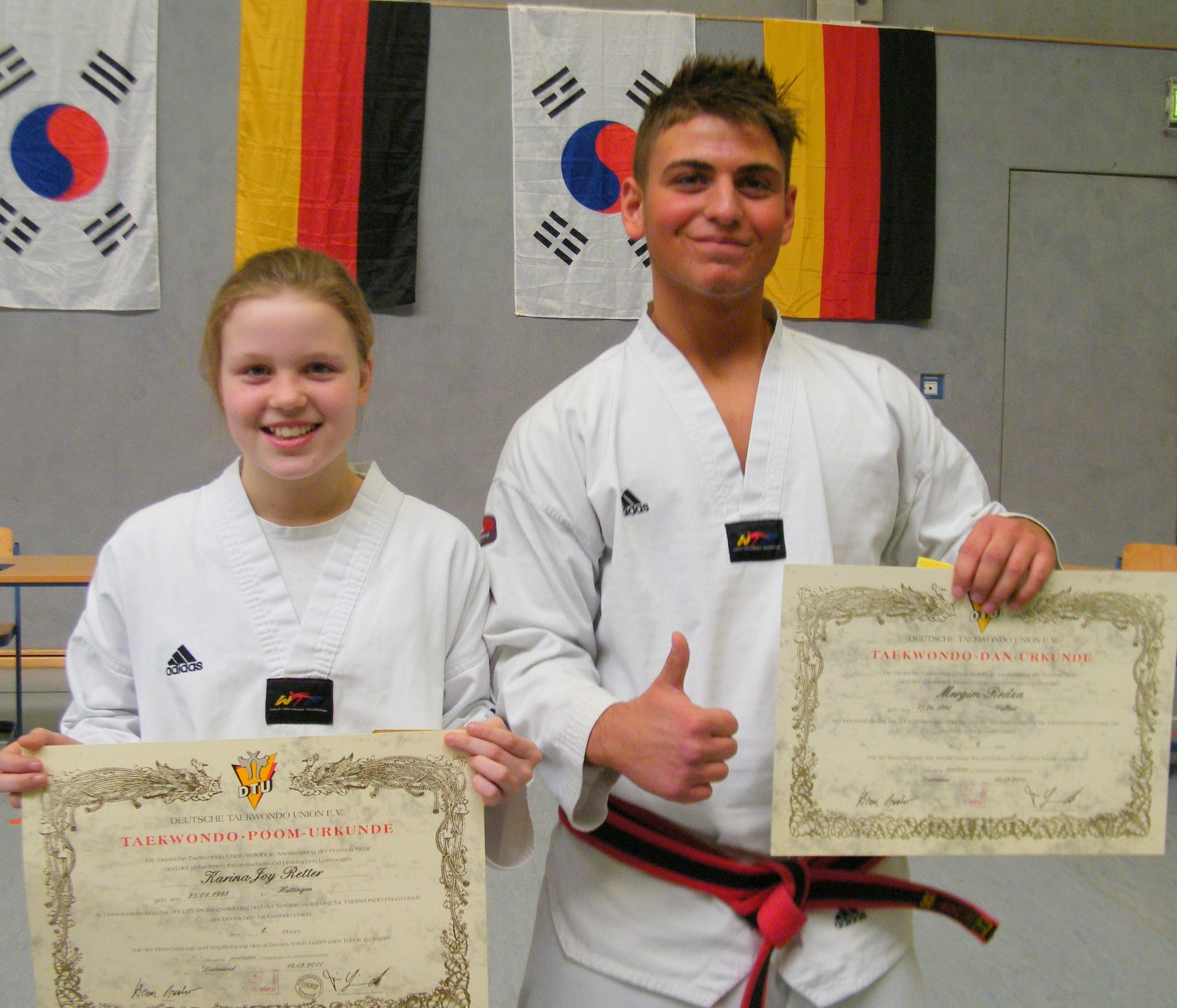 und wieder 2 schwarz Gurte mehr bei dem LSG Taekwondo Team ...