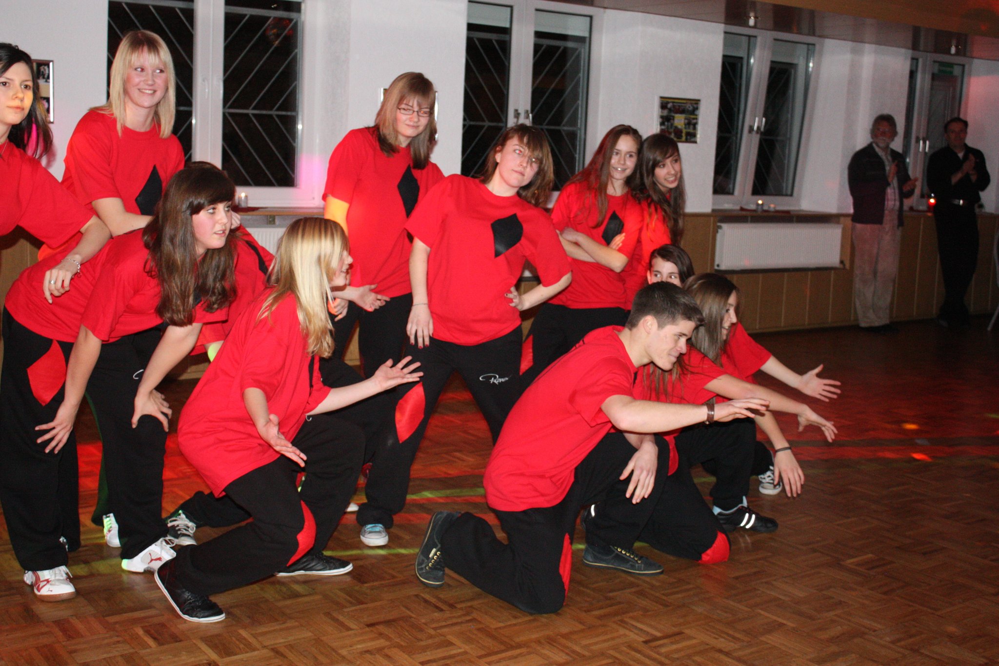 Hip-Hop und Video Clip Dancing im Tanz-Club 1969 Kamp-Lintfort - Kamp ...