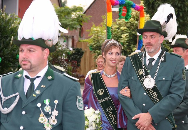 Thomas und Anja Ostendorf, das neue Königspaar in Haffen! - Rees