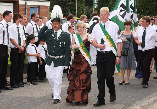 Thomas und Anja Ostendorf, das neue Königspaar in Haffen! - Rees