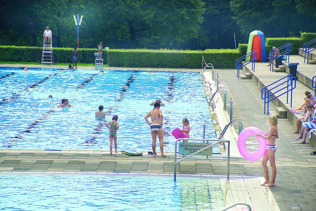 Das schönste Freibad Essens steht in Kettwig - Blick hinter die ...