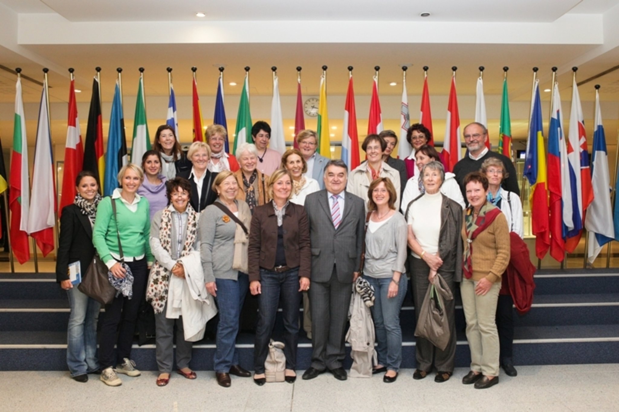 Rotary Inner Wheel Club Hilden im Europäischen Parlament zu Gast - Hilden