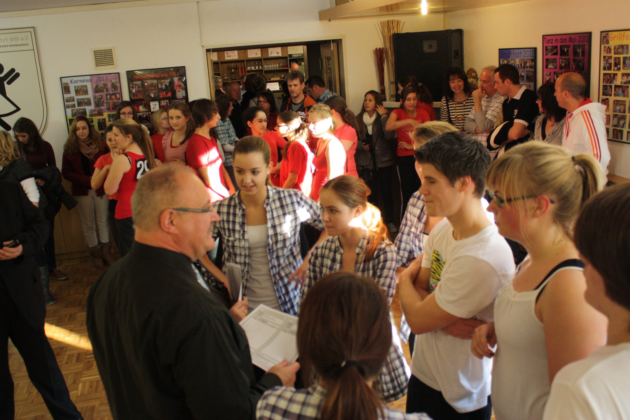 Tanz- Club Kamp-Lintfort 1969 e.V. im Aufwind - Kamp-Lintfort