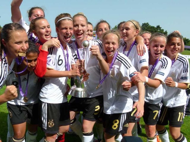 DFB-Auswahl gewinnt die U17-Europameisterschaft - Essen-Borbeck