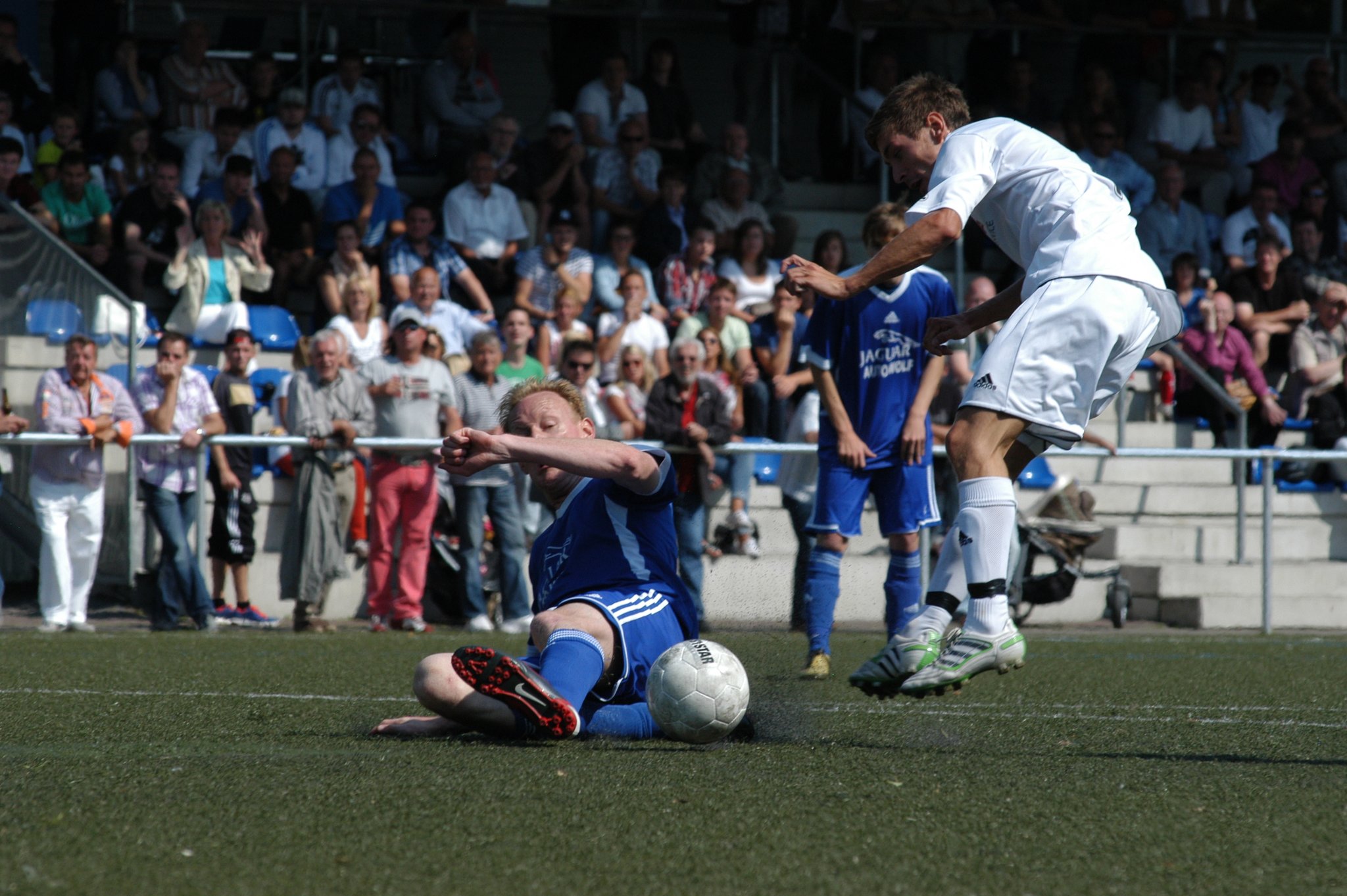 Stadtmeisterschaft: Seriensieger Sinsen - Marl