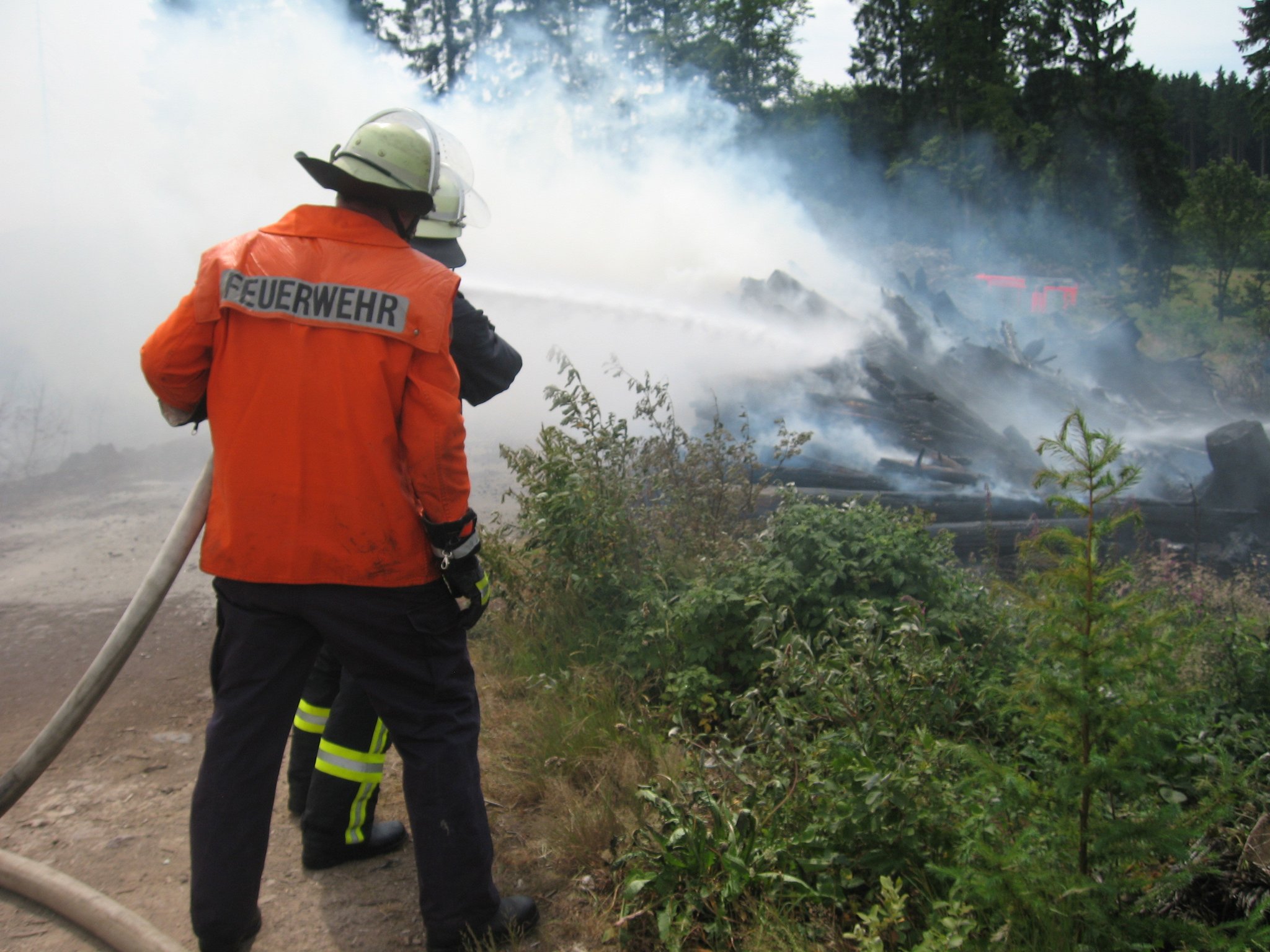 Achtung: Im Wald ist Rauchen strengstens verboten! - Kamen