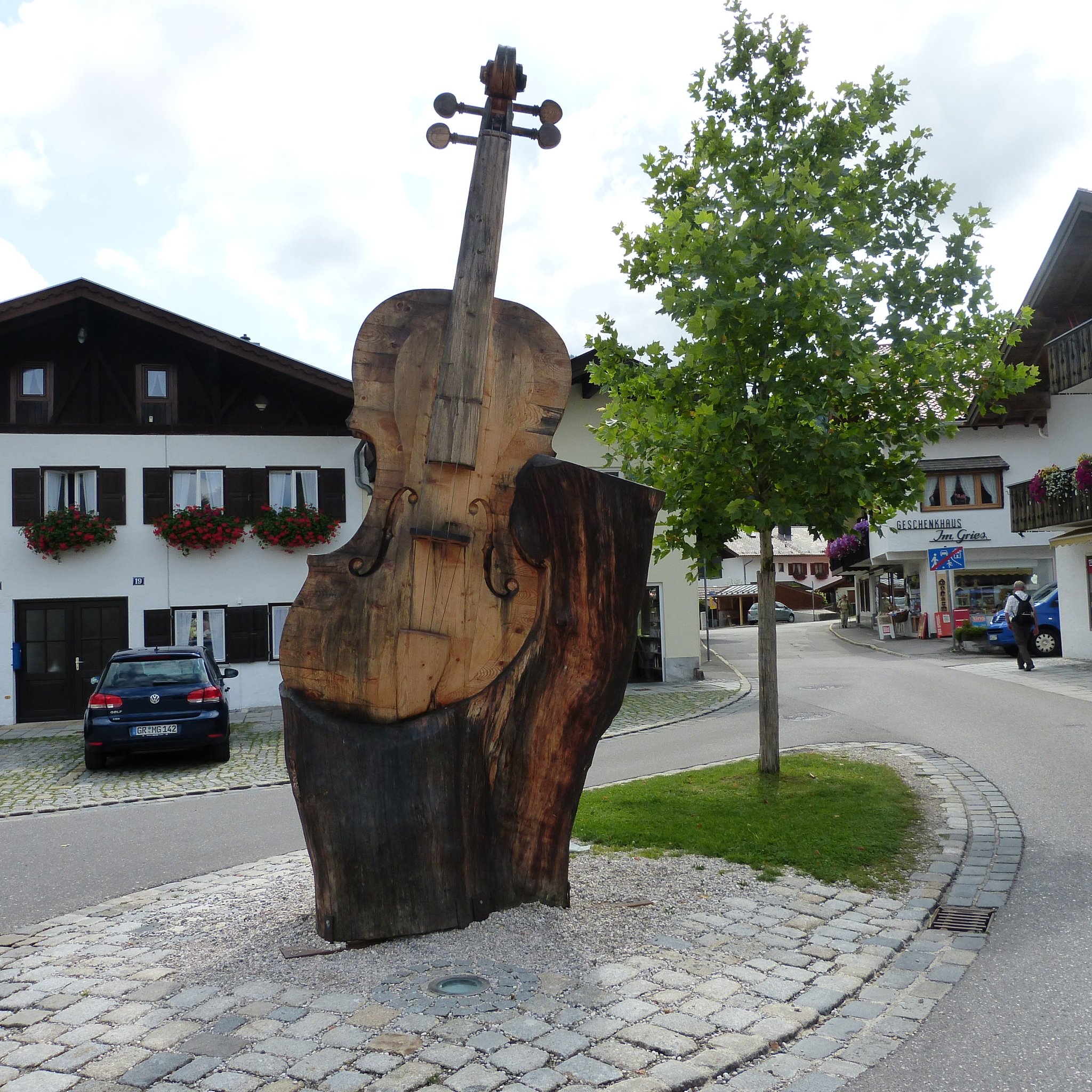 Mittenwald - Ort der Geigenbauer - Essen-Süd