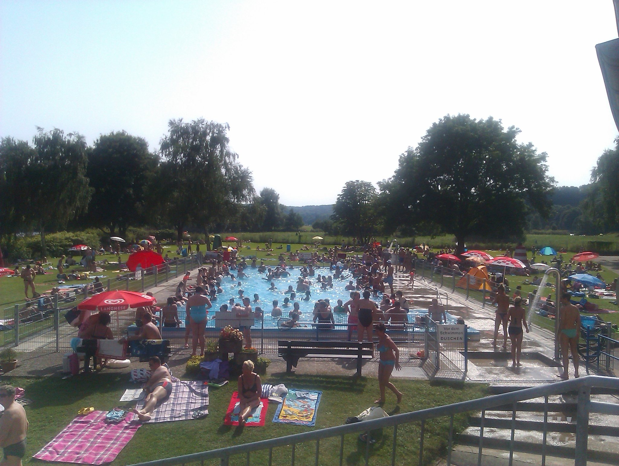 Besucher Rekord im Freibad Steele - Essen-Steele