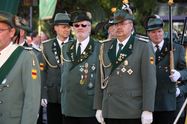 Rethmann schenkt Selmern die Burg Botzlar - Lünen