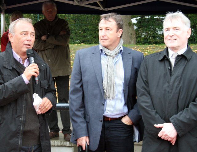 Tolle Stimmung bei der Eröffnung des Herderstadions Unna - Unna