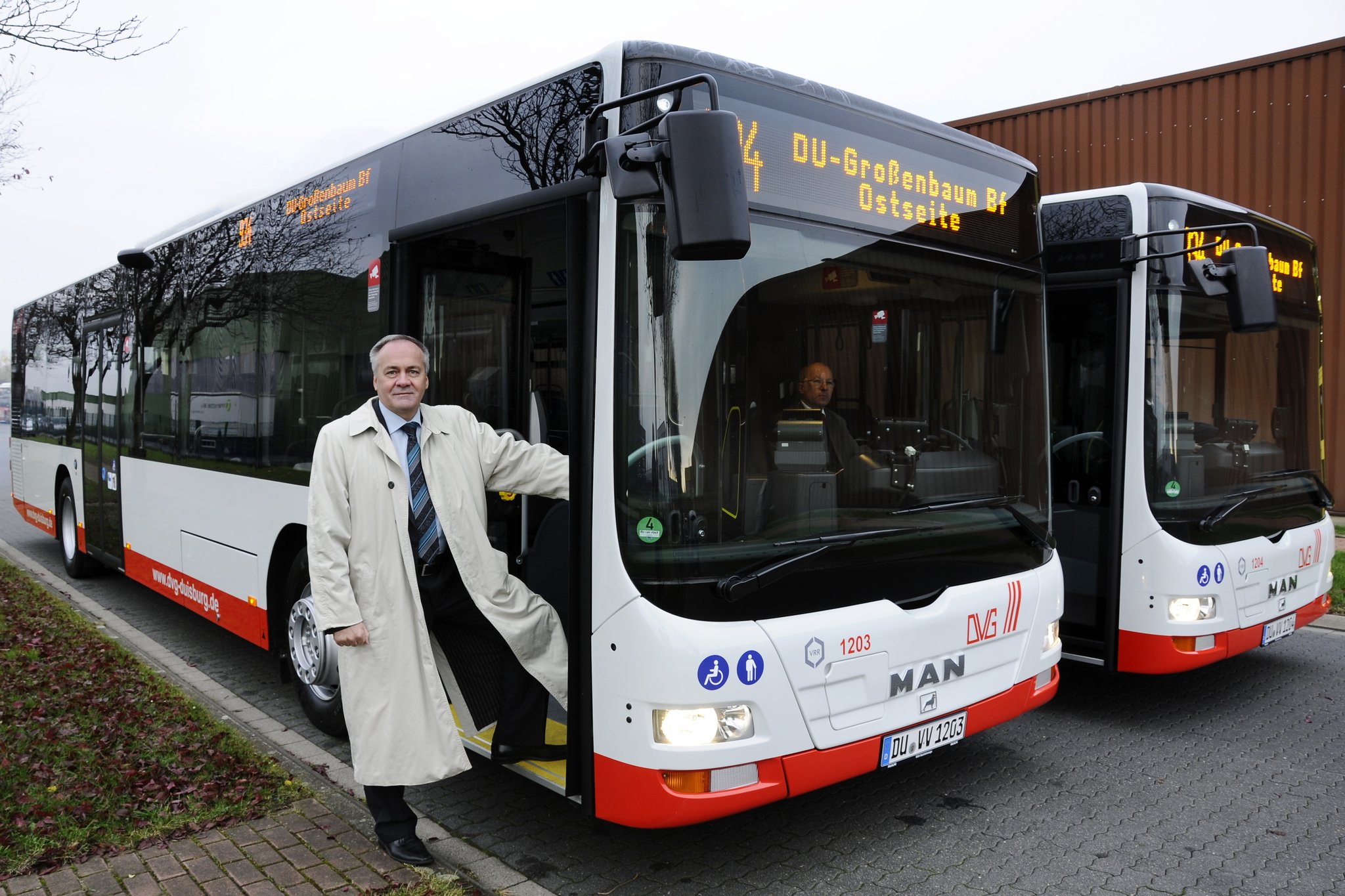 DVG: Neue Busse – neuer Look - Duisburg