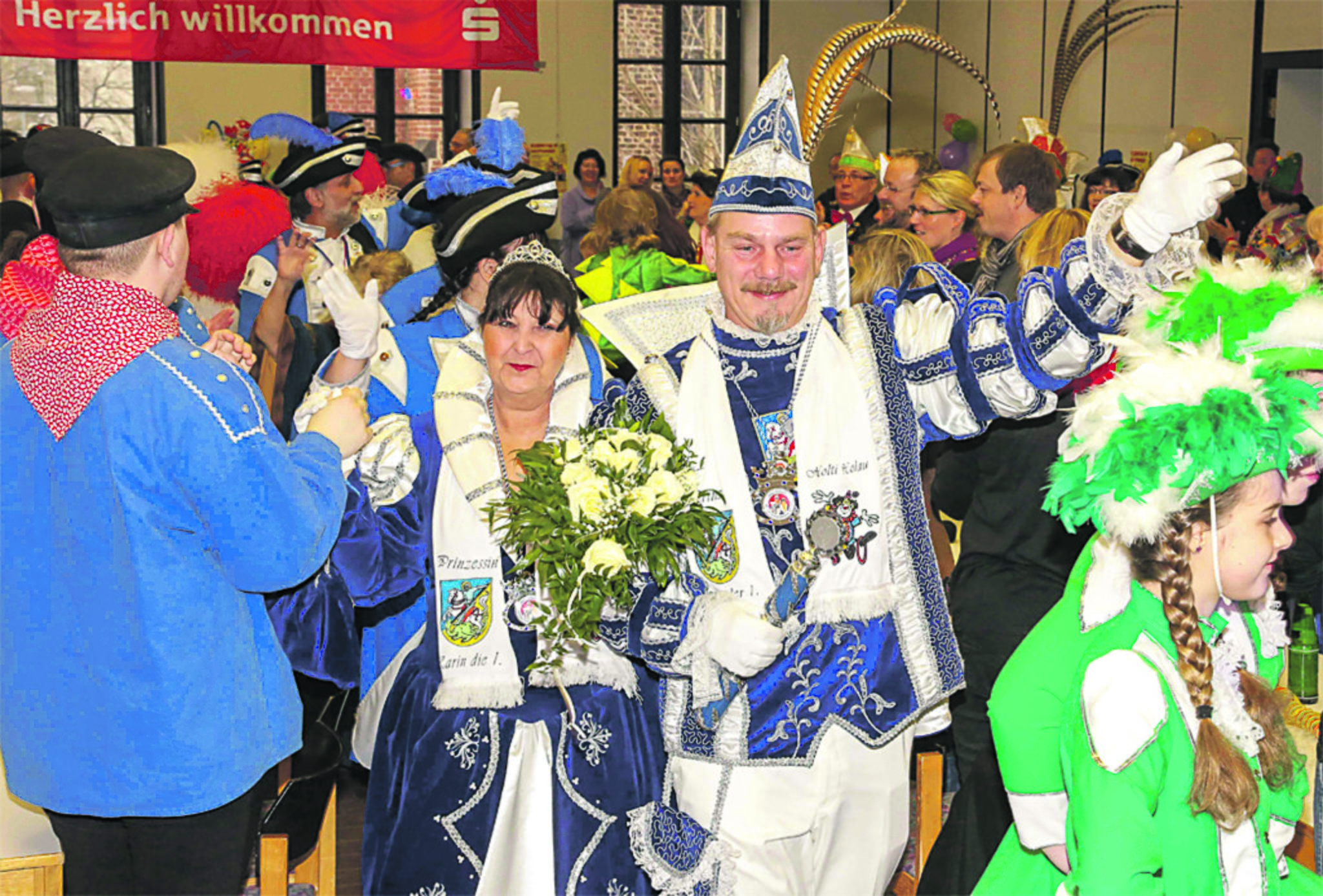 Narren schunkeln sich warm beim Närrischen Frühschoppen - Hattingen