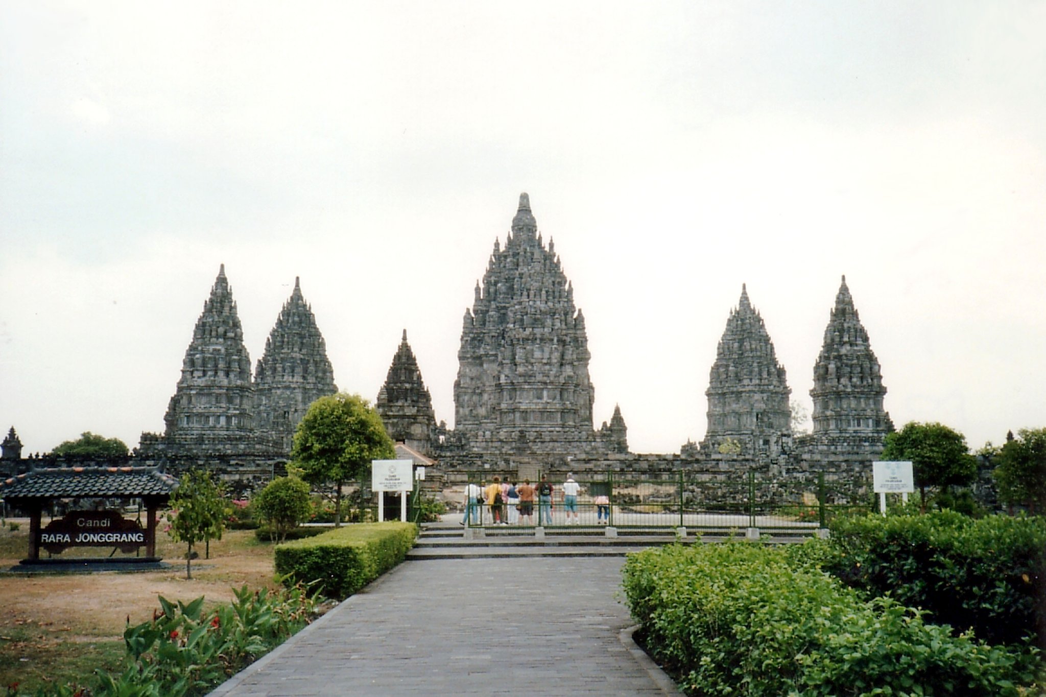Der Prambanan Tempel auf Java. - Lünen