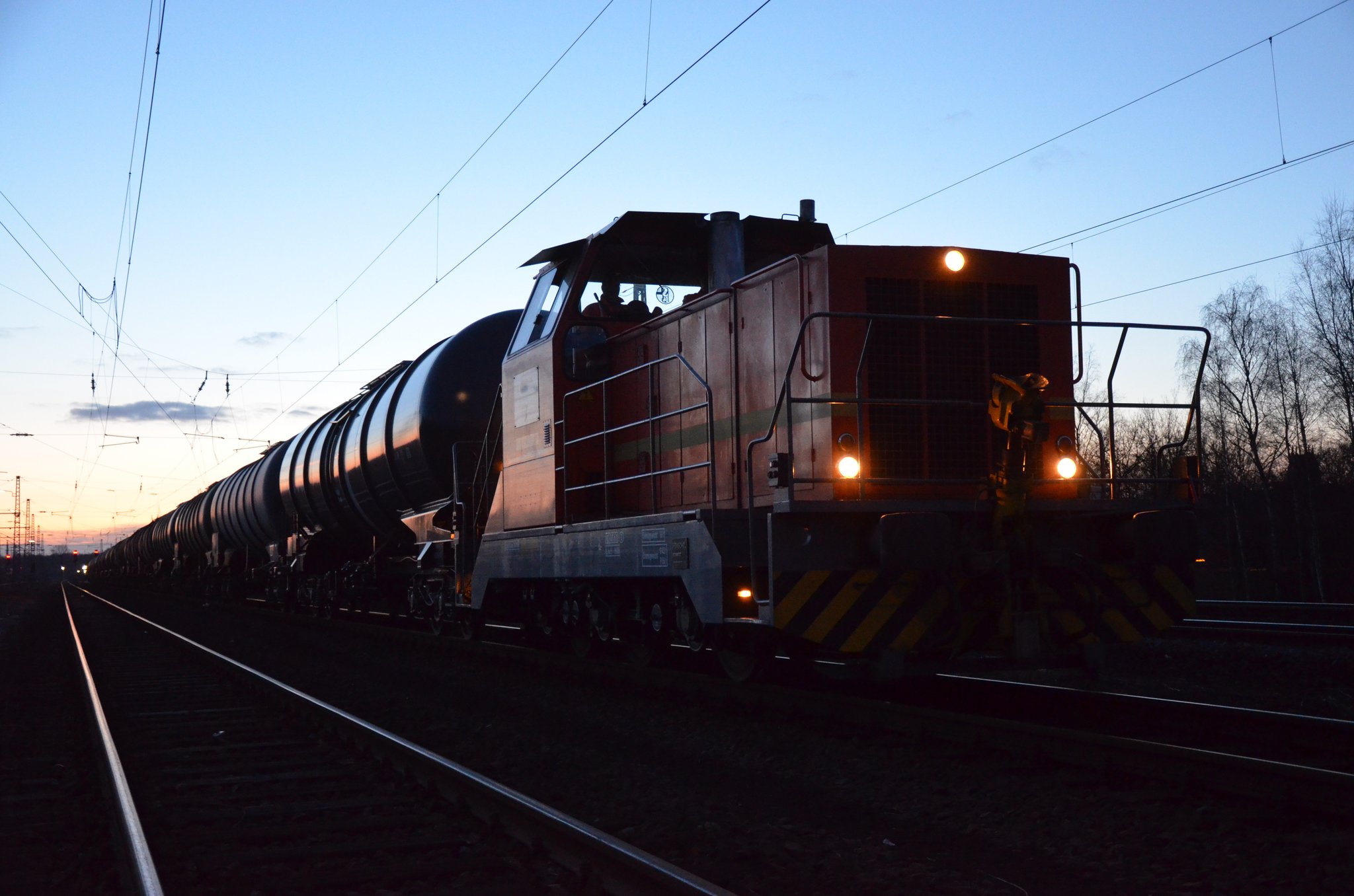 Frühschicht im Hafen | Unterwegs mit der Diesellok von Gelsen-Log ...