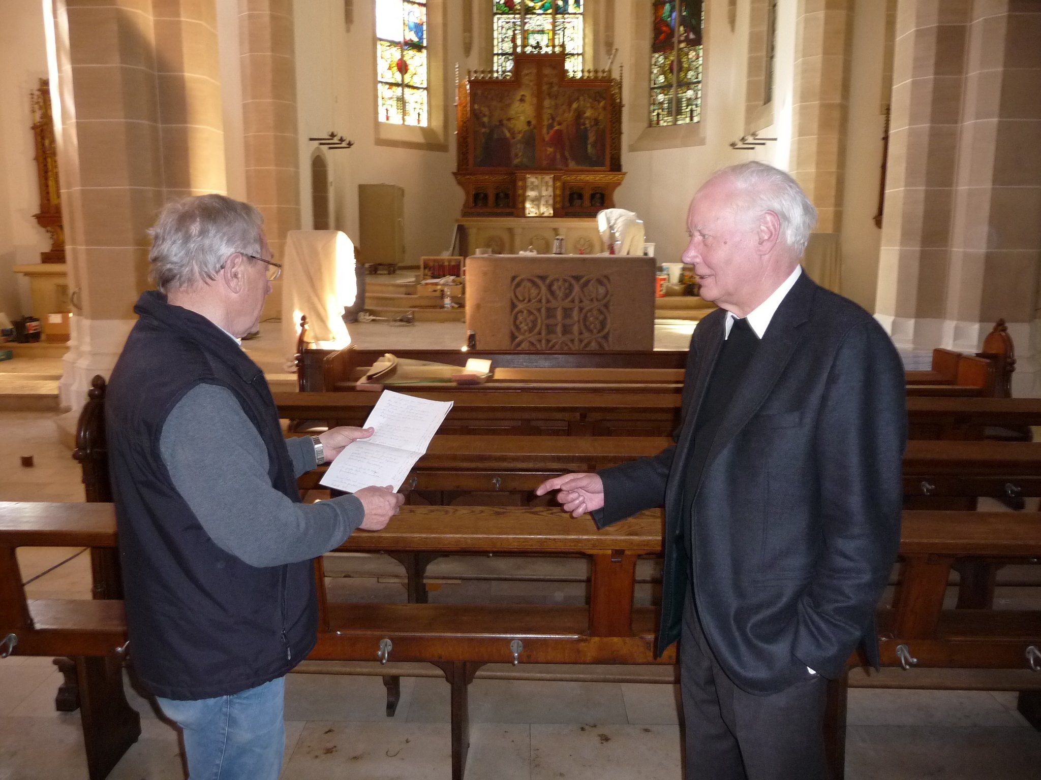 Herz Jesu Kirche strahlt in neuem Glanz - Iserlohn