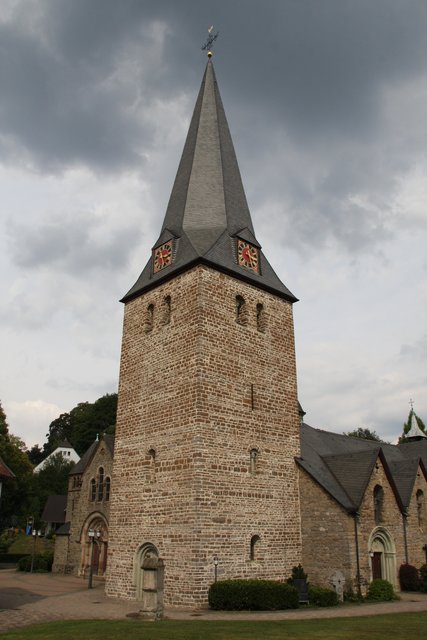 Die St.Blasius Pfarrkirche Balve - Balve