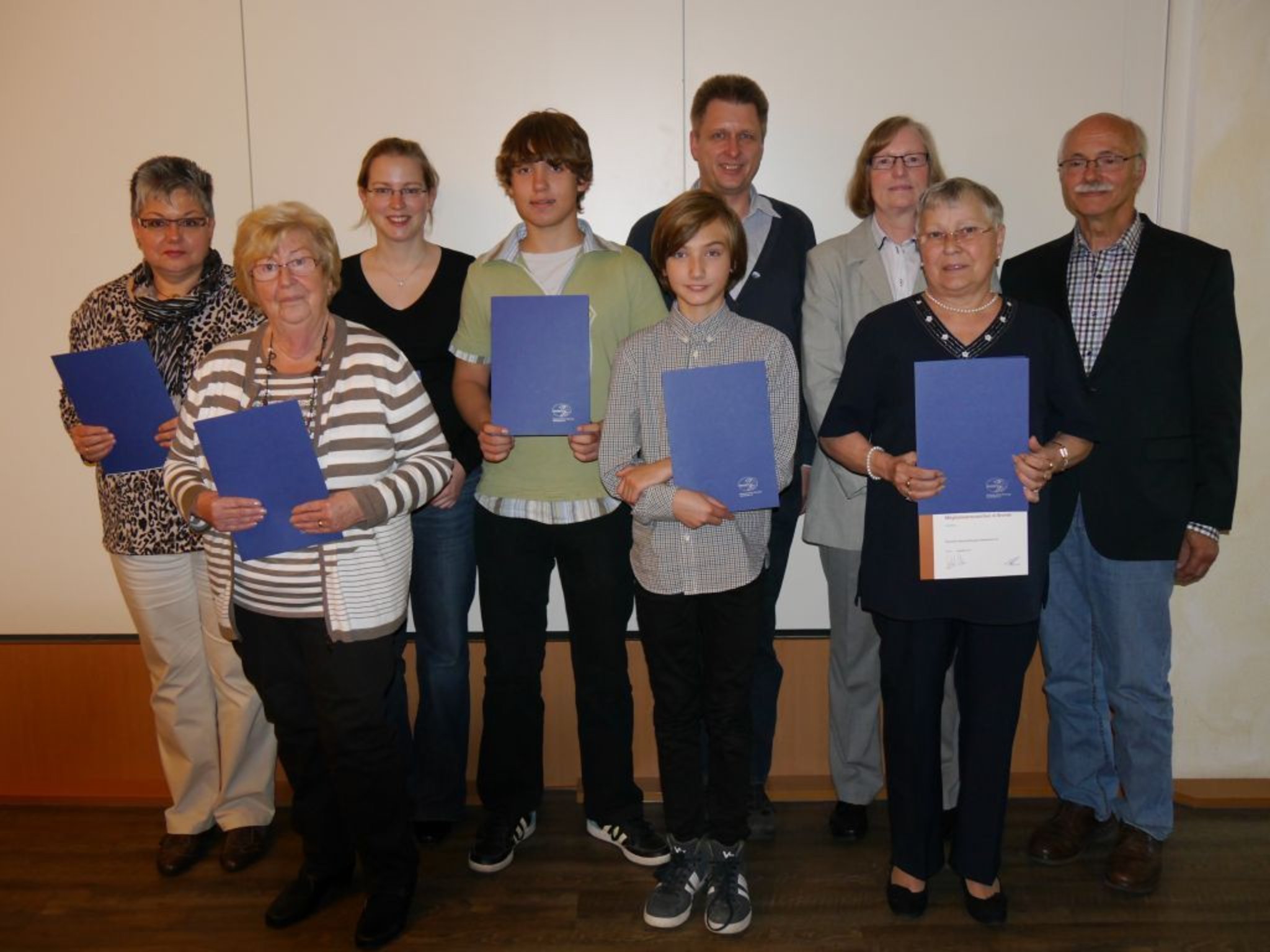 DLRG Langenberg e.V. ehrt langjährige Mitglieder - Velbert-Langenberg