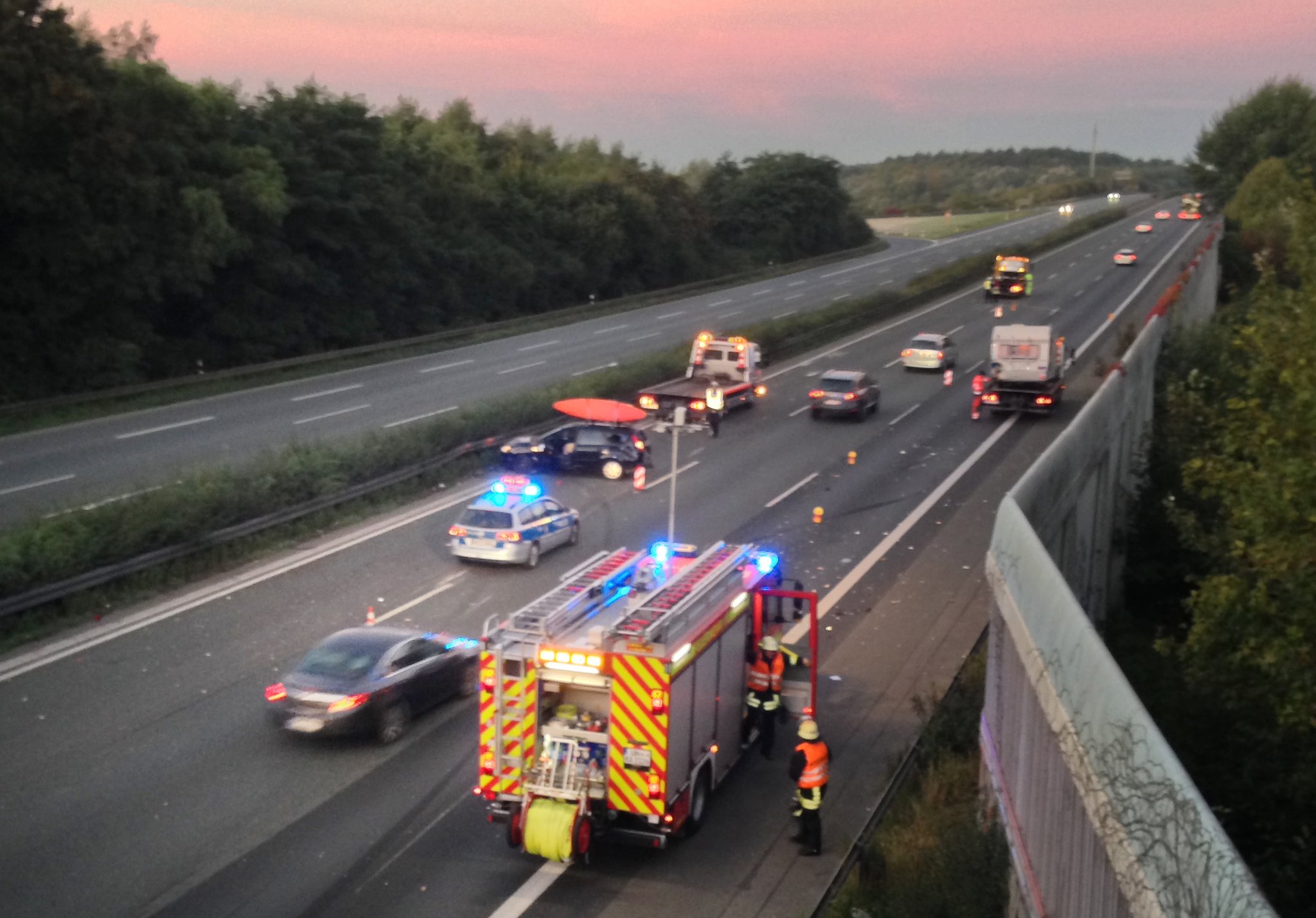 Drei Menschen bei Autobahn-Unfall verletzt - Lünen