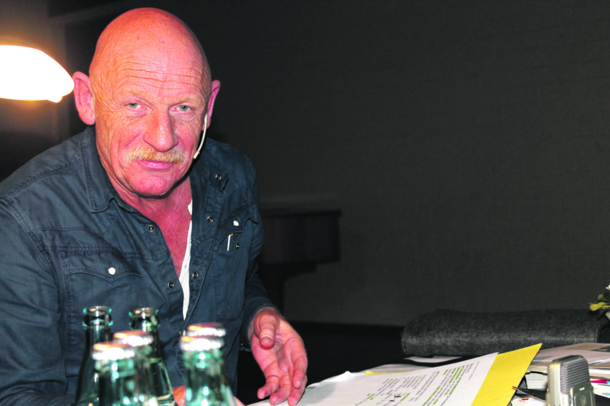 Joe Bausch begeistert Publikum bei Landhauslesung - Dortmund-Süd