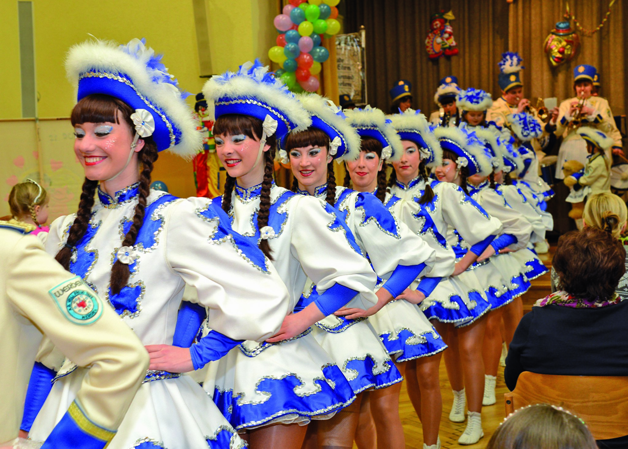Märchenhafte Sause: KG „Völl Freud“ lud zum Kinderkarneval - Essen-Werden
