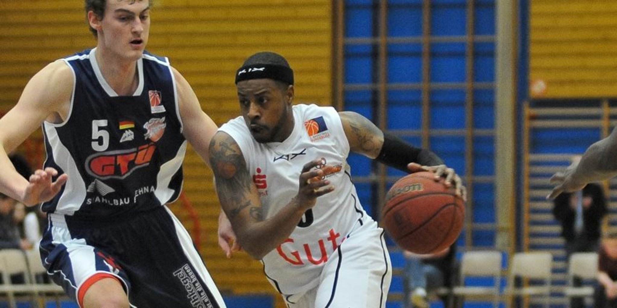 Wichtiger Auswärtssieg beim VfL Stade - Herten