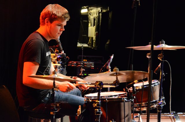 NEW AGE & Tony Spinner begeisterten in der Stadthalle - Kleve