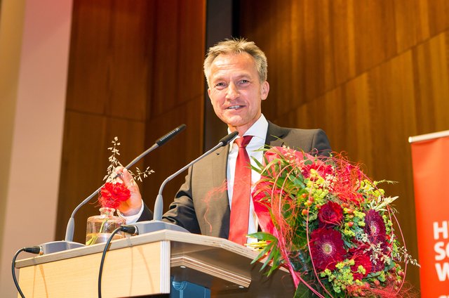 Frank Baranowski bleibt Oberbürgermeister - Gelsenkirchen