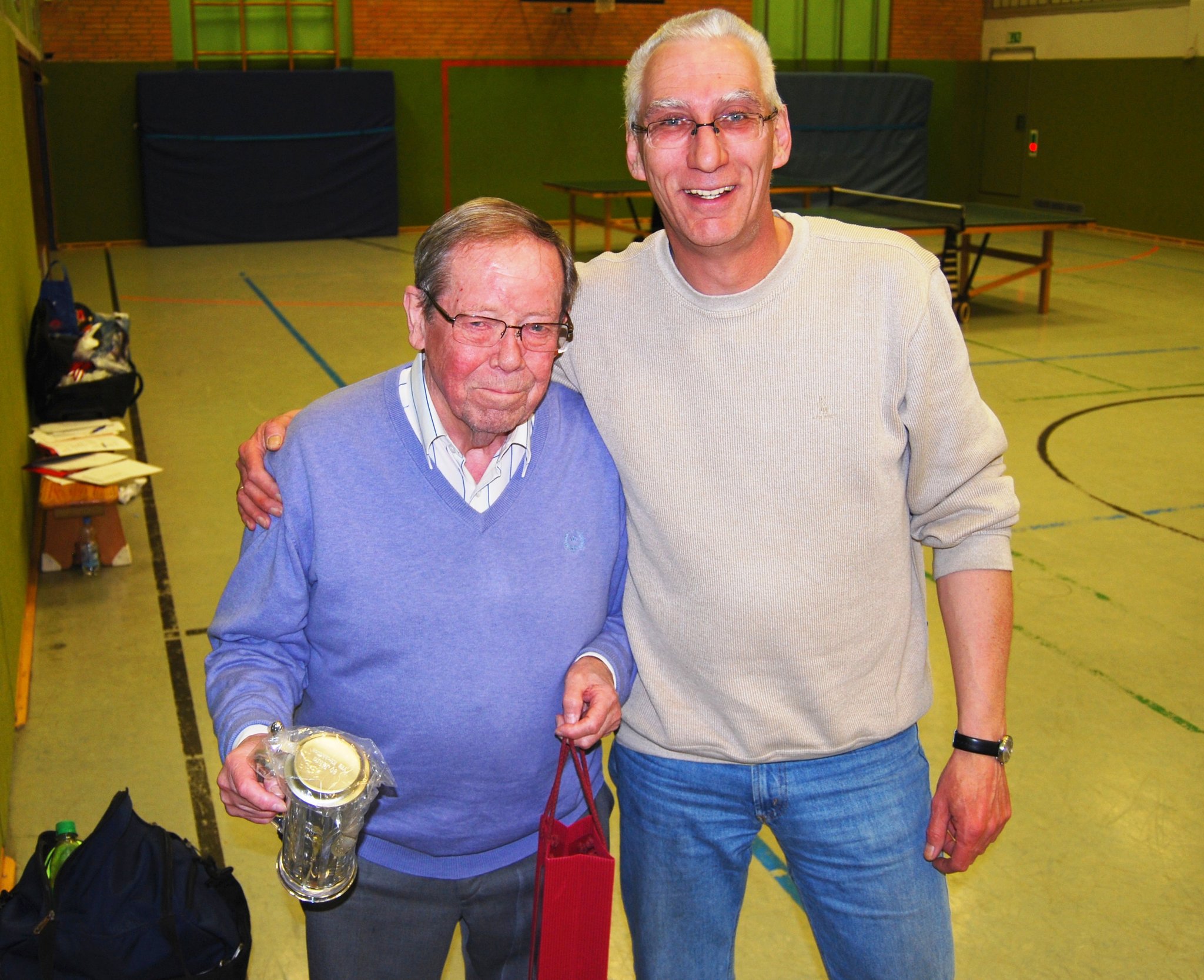 VfB-Gründungsmitglied wurde 80 - Heinz Stratmann immer noch aktiv - Bottrop