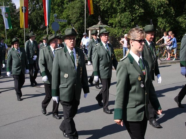 Das Schützenfest in Lendringsen hat begonnen! - Menden (Sauerland)