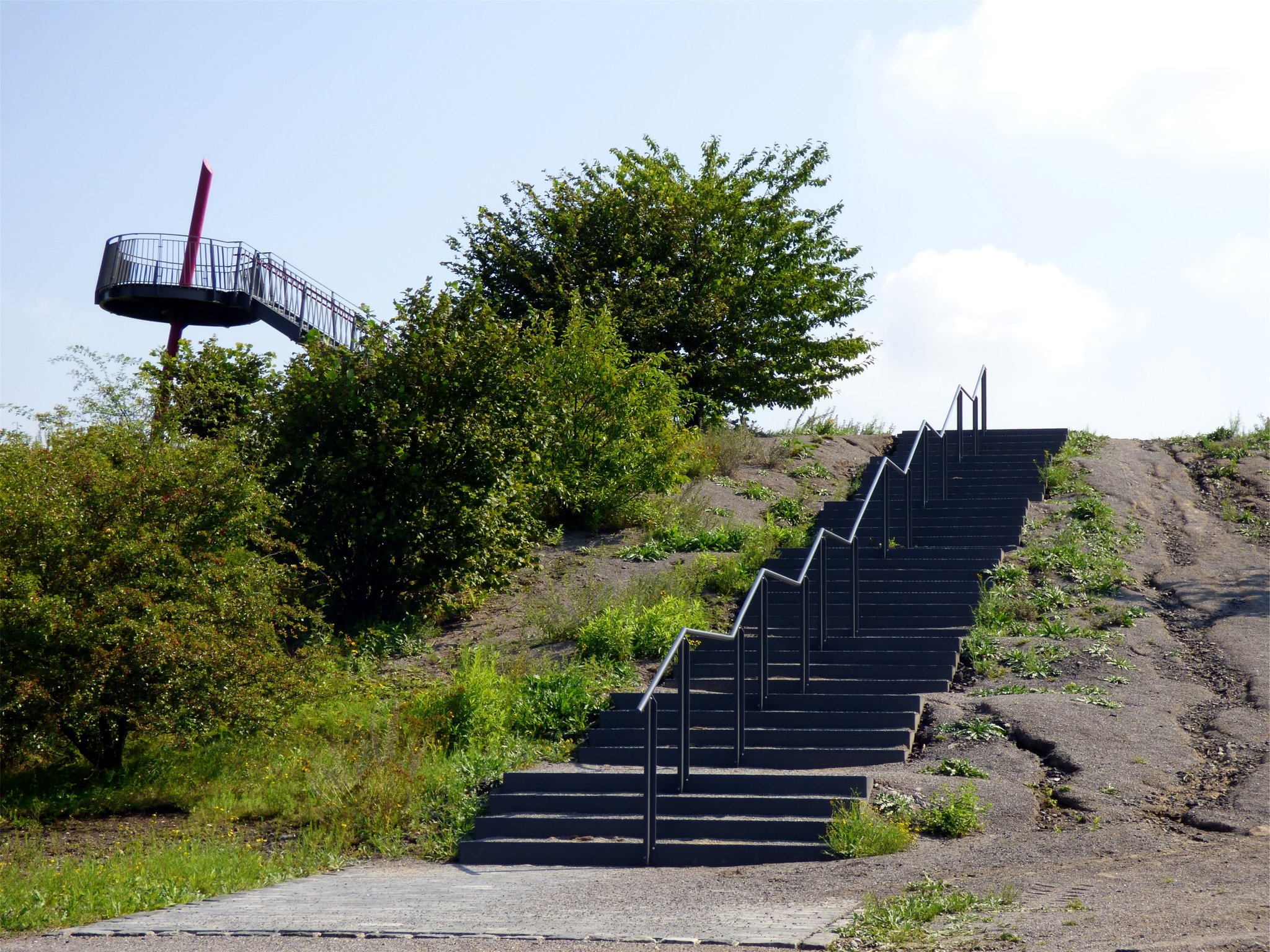 Halde Pluto mit Aussichtspunkt - Herne