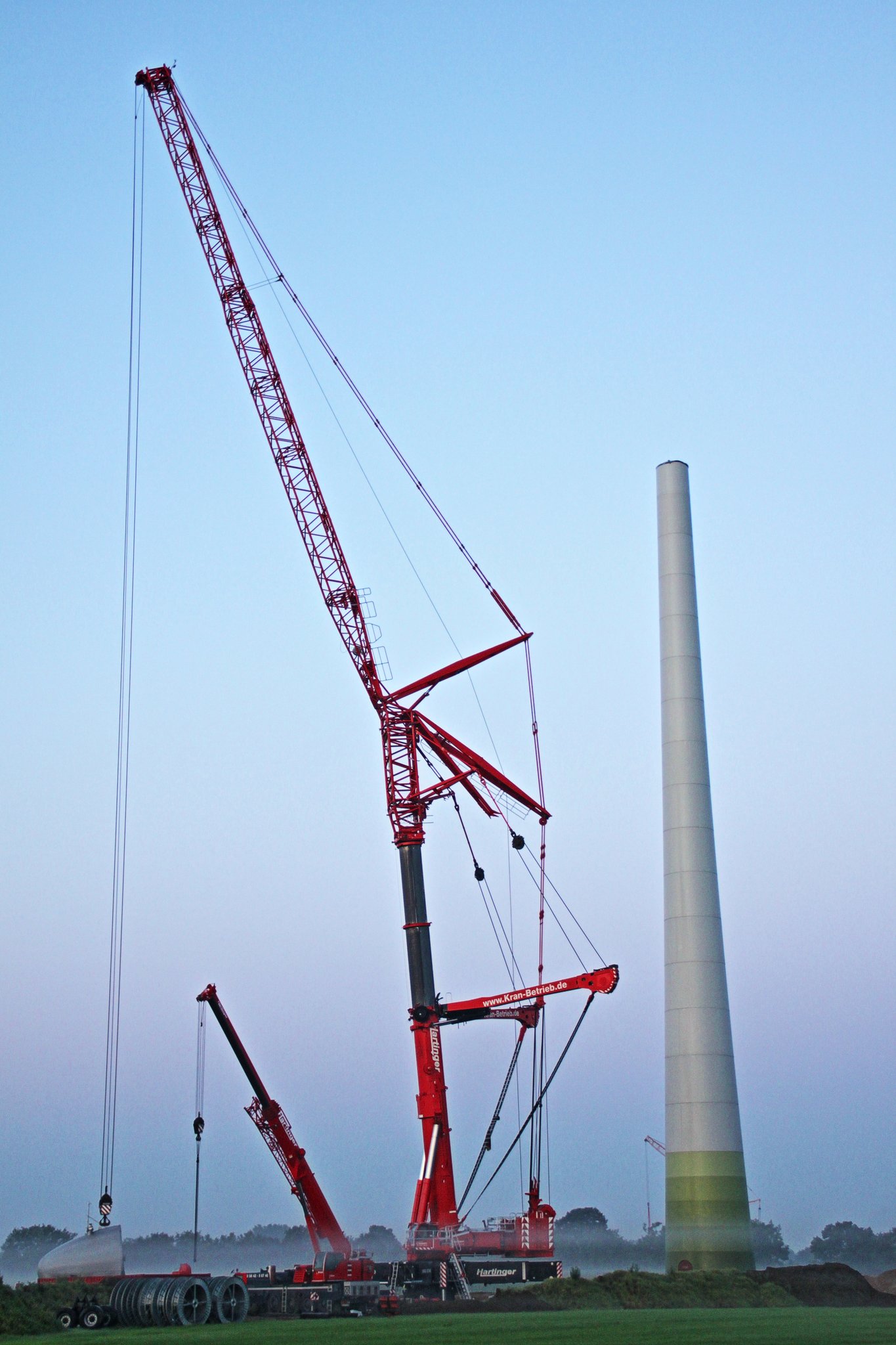 Liebherr LTR 11200 im Morgendunst! - Kleve