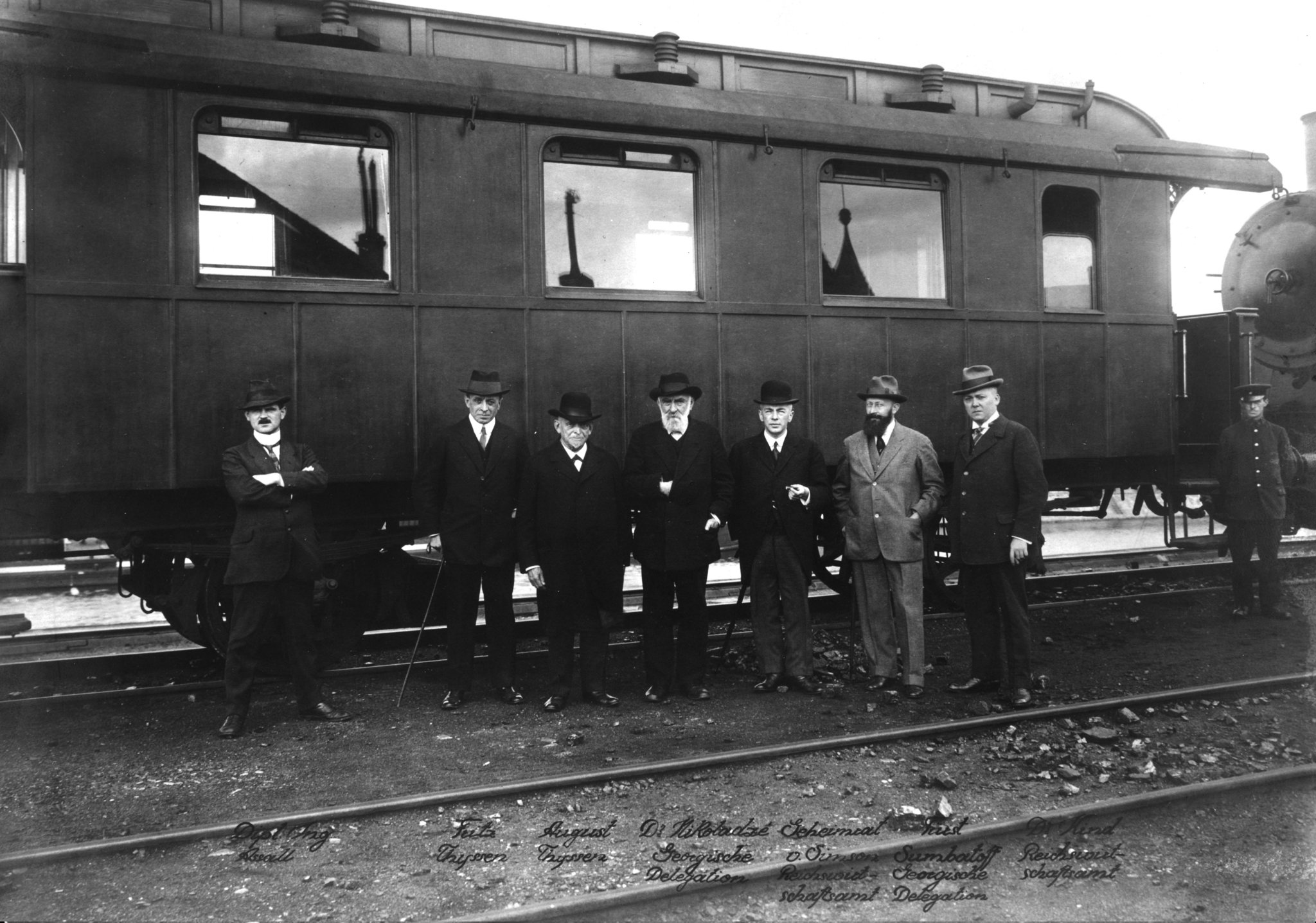 Im Salonwagen erkundete August Thyssen das Werksgelände - Duisburg