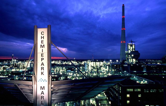 Evonik Chemiepark Marl, am 20. September Blick hinter den Werkszaun - Marl