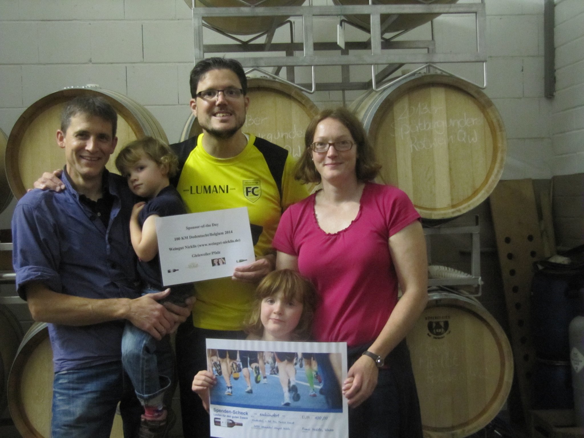 Sponsor-of-the-Day Weingut Nicklis/ Gleisweiler überreicht ...