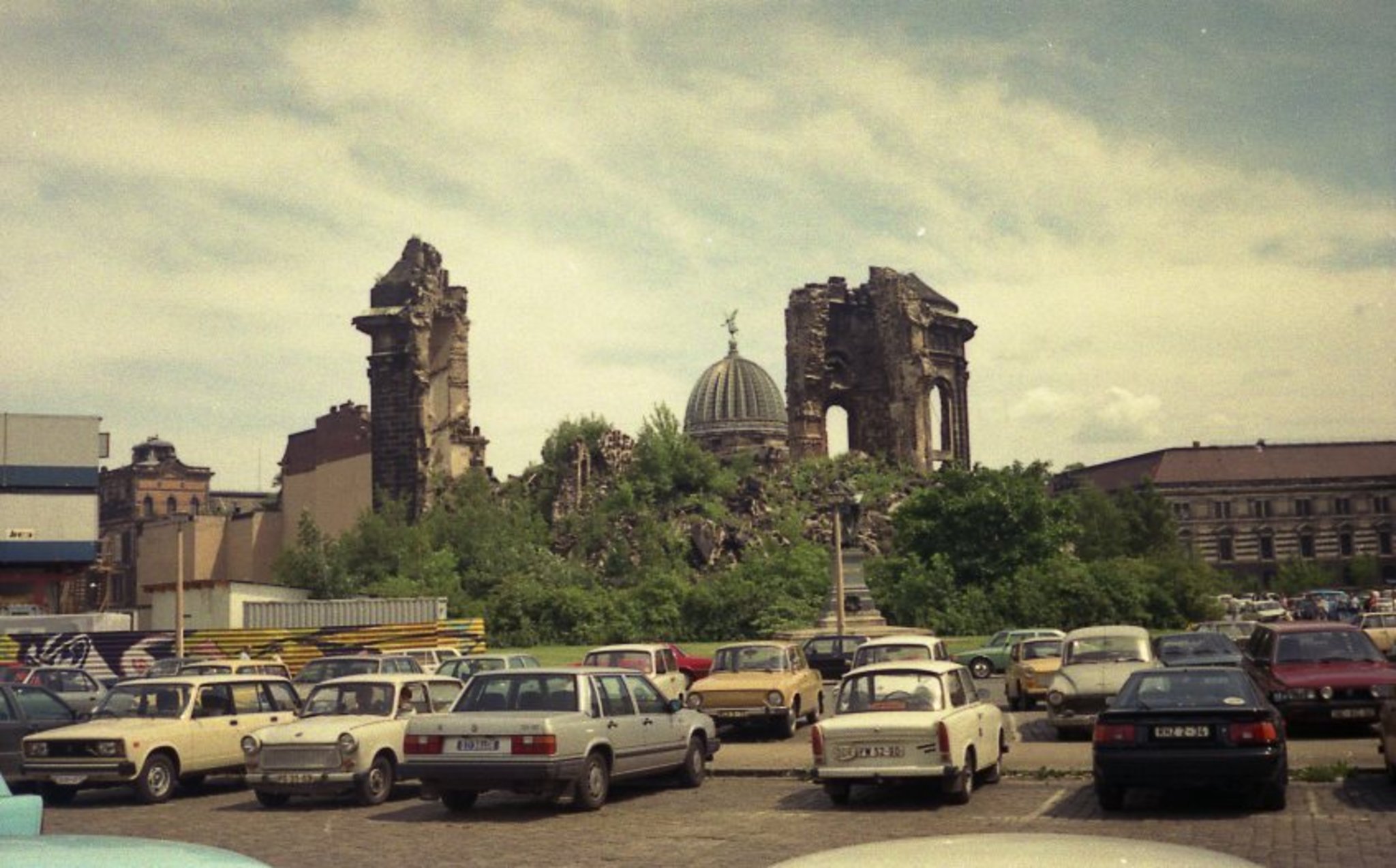 Dresden 1985 und Dresden 2012 - Kempen-Tönisberg