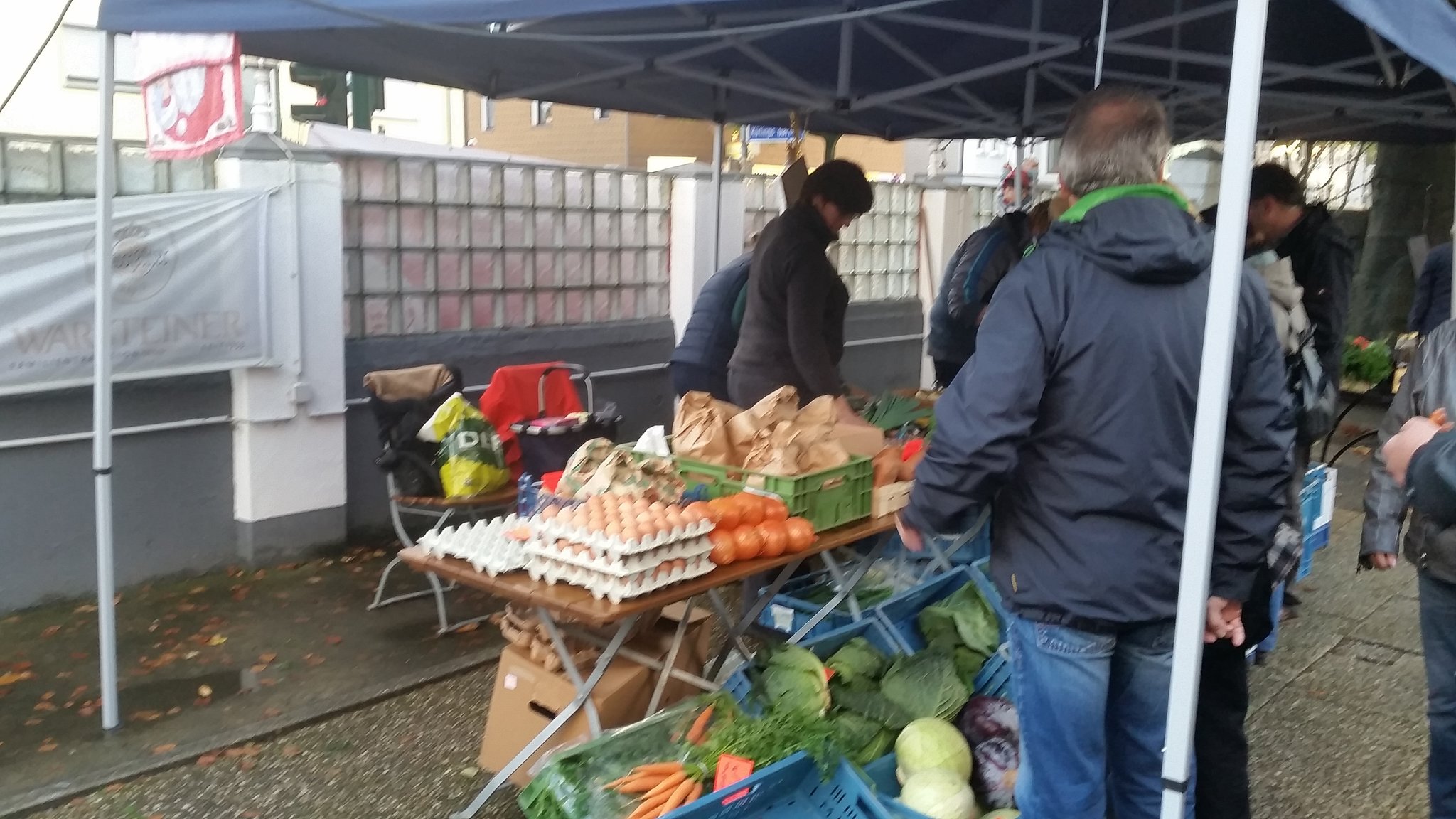 Essener Wochenmarkt Steele – Eröffnung Weihnachtsmarkt Essen 2025 ...