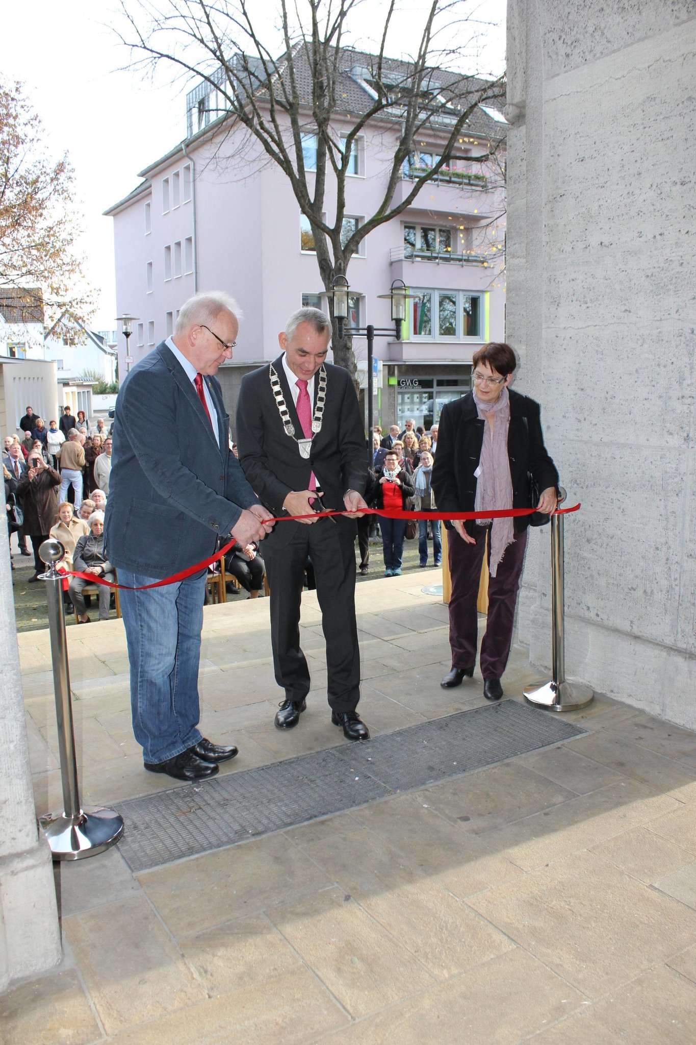 Endlich...unser Rathaus ist offiziell eröffnet! - Schwerte