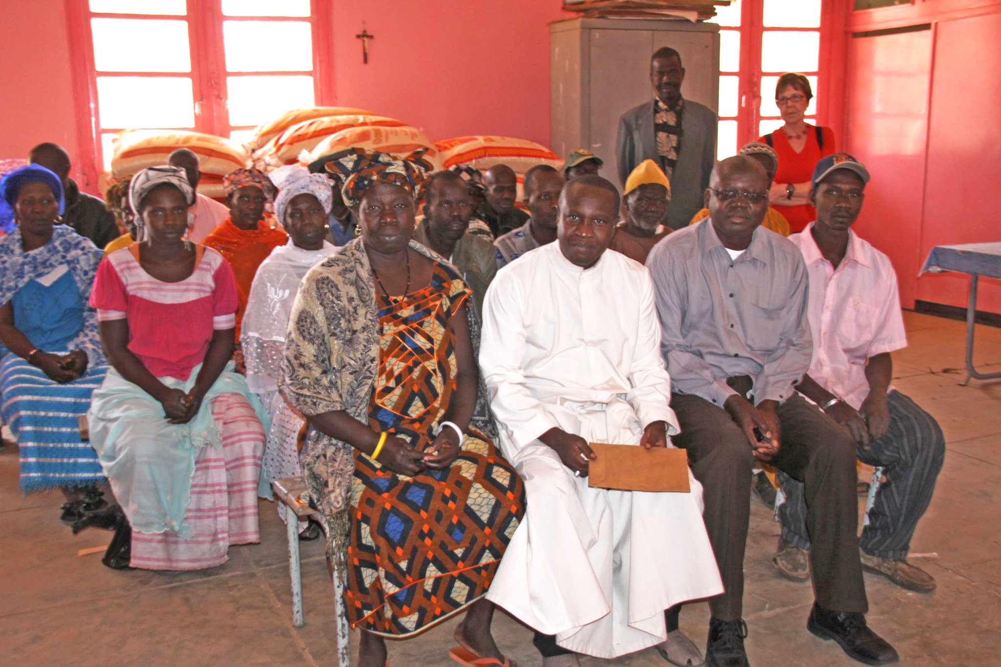 Senegalhilfe sammelt wieder Spenden - St. Peter verhilft den Menschen ...
