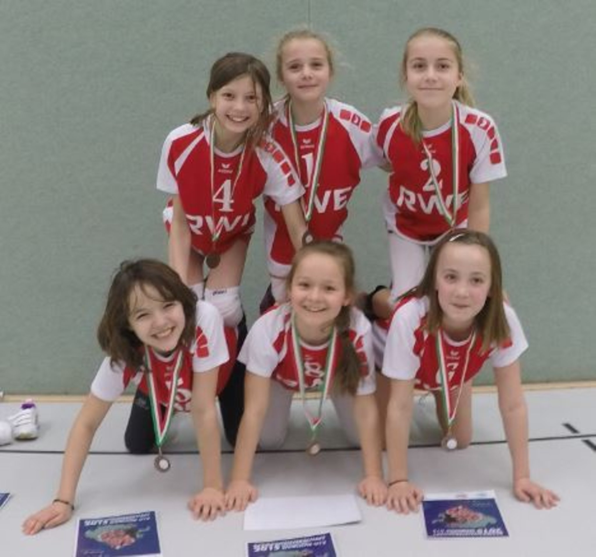 Volleyball-Nachwuchs: TB Höntrop mit der weiblichen U12 sensationell ...