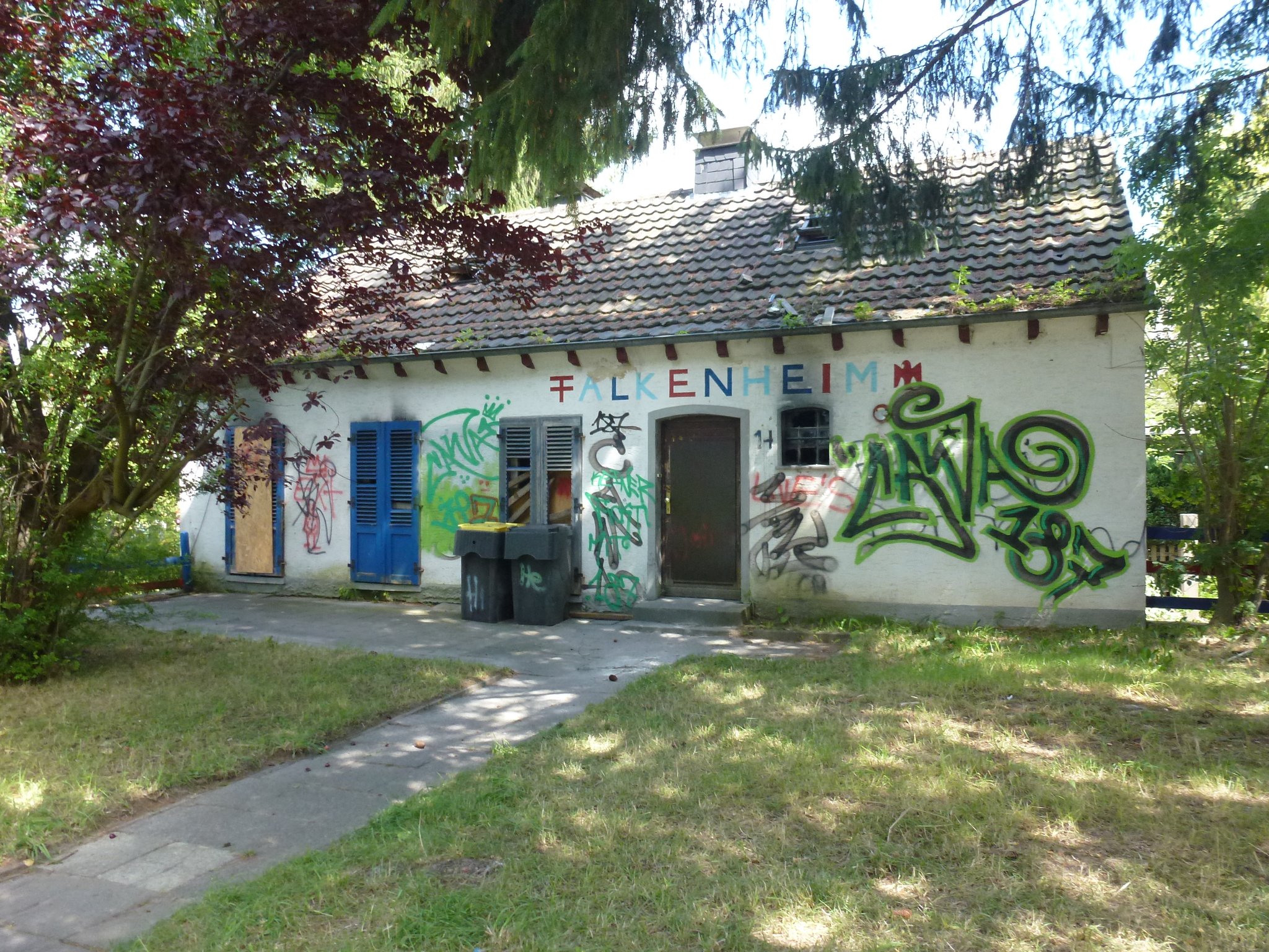 Am Falkenheim tut sich was in Lendringsen - Menden (Sauerland)