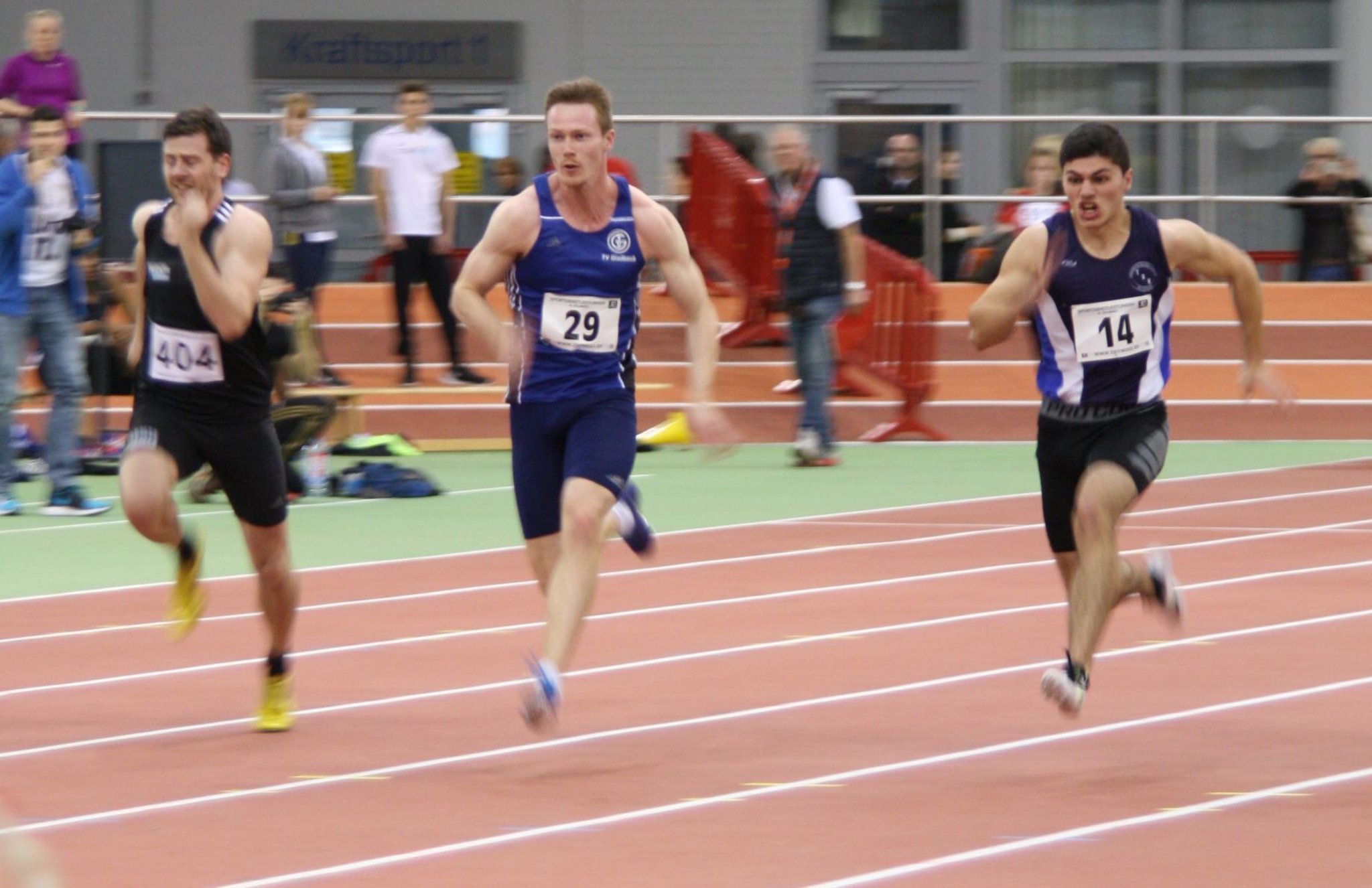 TBH-Sprinter Joshua Koßmann schnellster Düsseldorfer beim 6. Advents ...