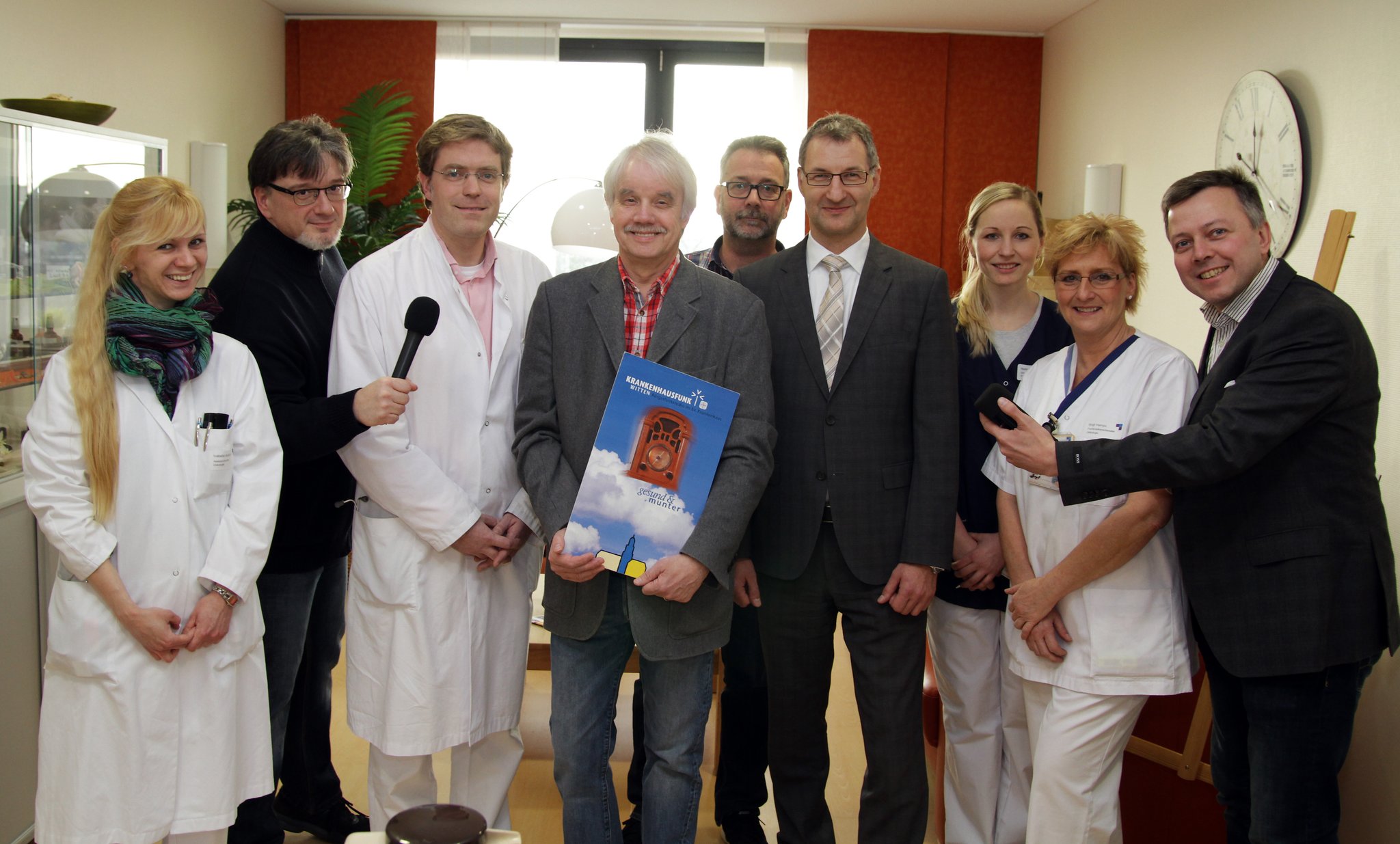 Bürgerfunker spenden für Palliativstation - Witten