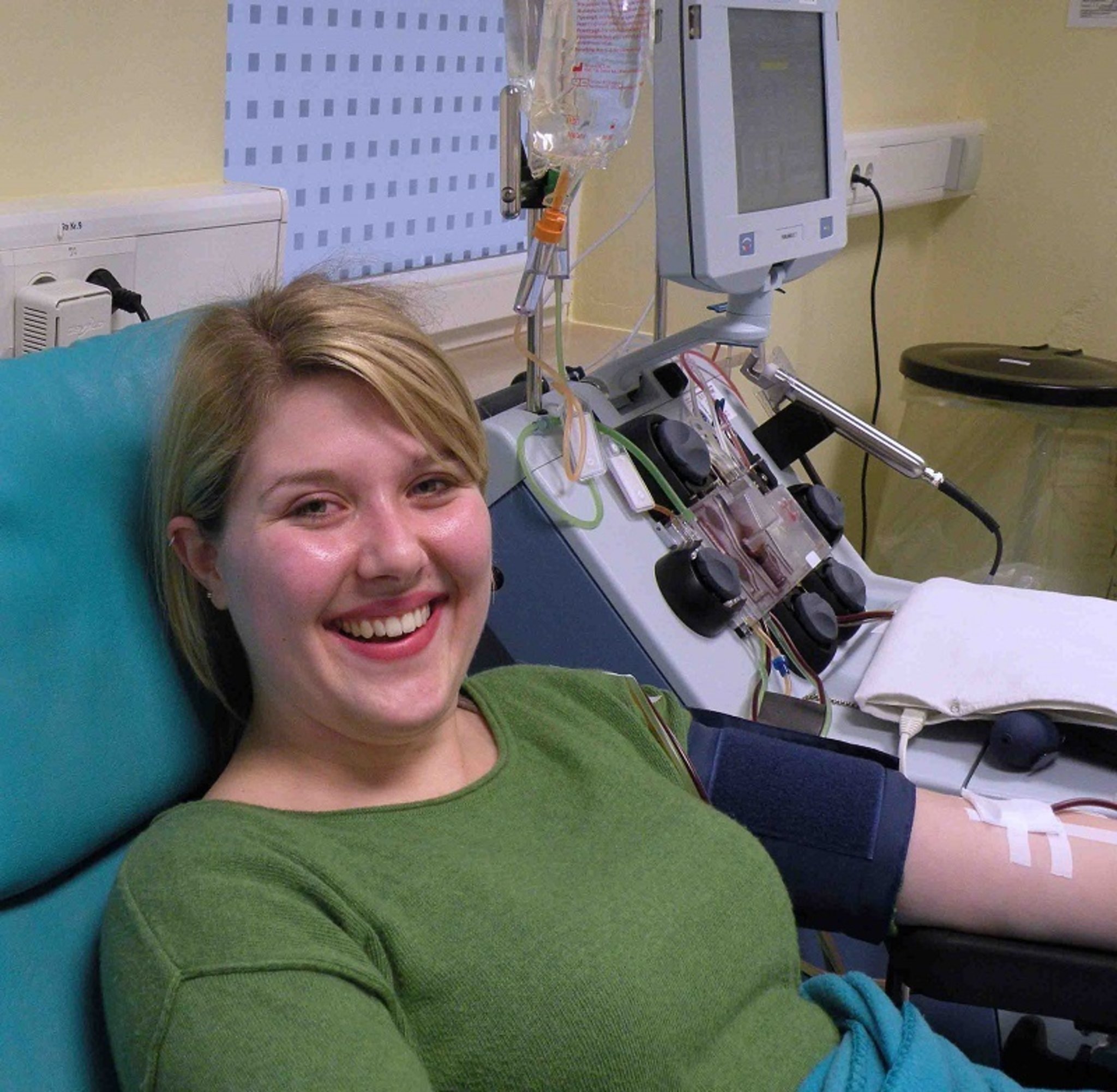 Leukämie: DRK-Blutspenderin Sarah kann zwei Mal Leben retten - Haltern