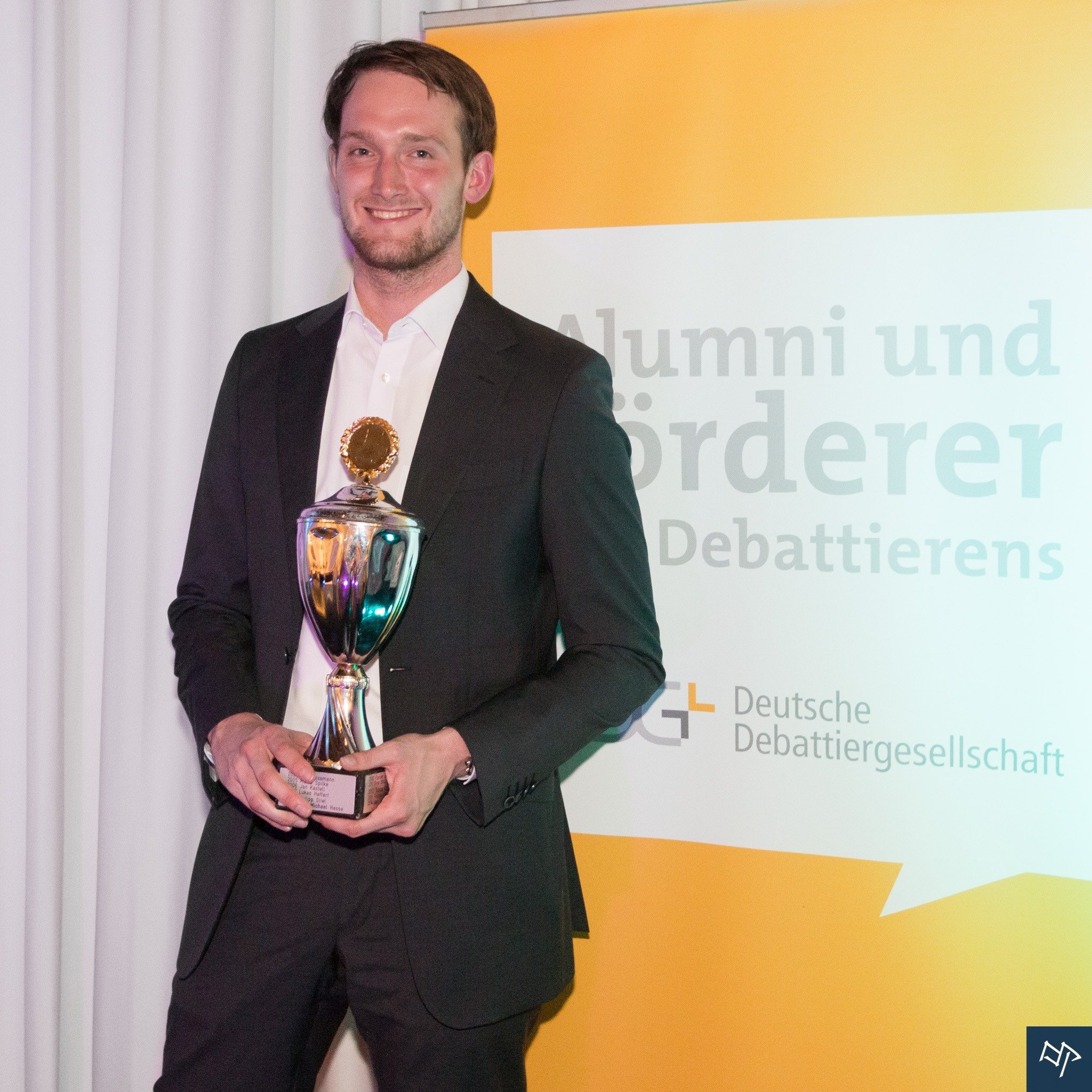 BiTS-Student Florian Schneider rhetorisch fit - Iserlohn