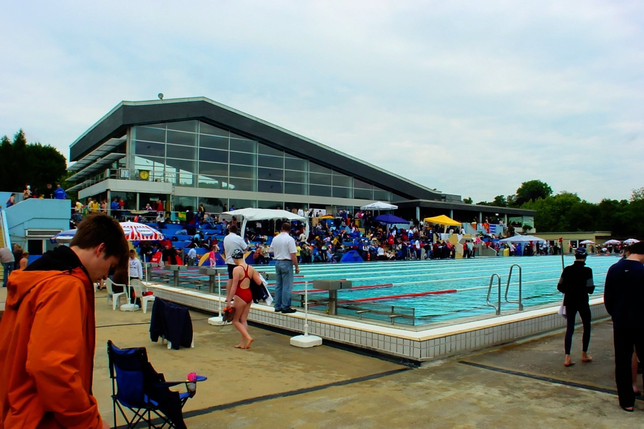 Endspurt zur Jahresmitte des Langenberger Schwimmvereins - Velbert