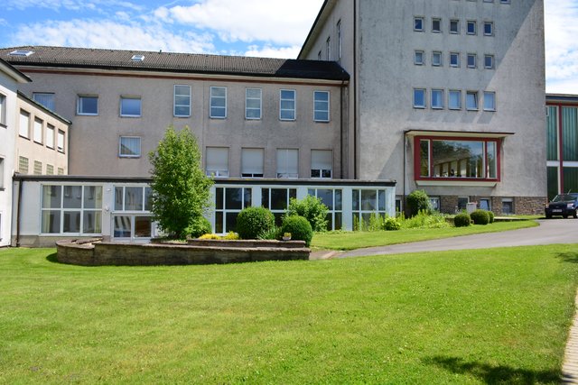 Offene Gärten im Ruhrbogen 2016 - Klostergarten des Heilig-Geist ...