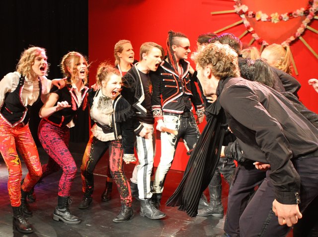 Romantisch, komisch, anrüchig - Jugendmusical Romeo & Julia - Unna