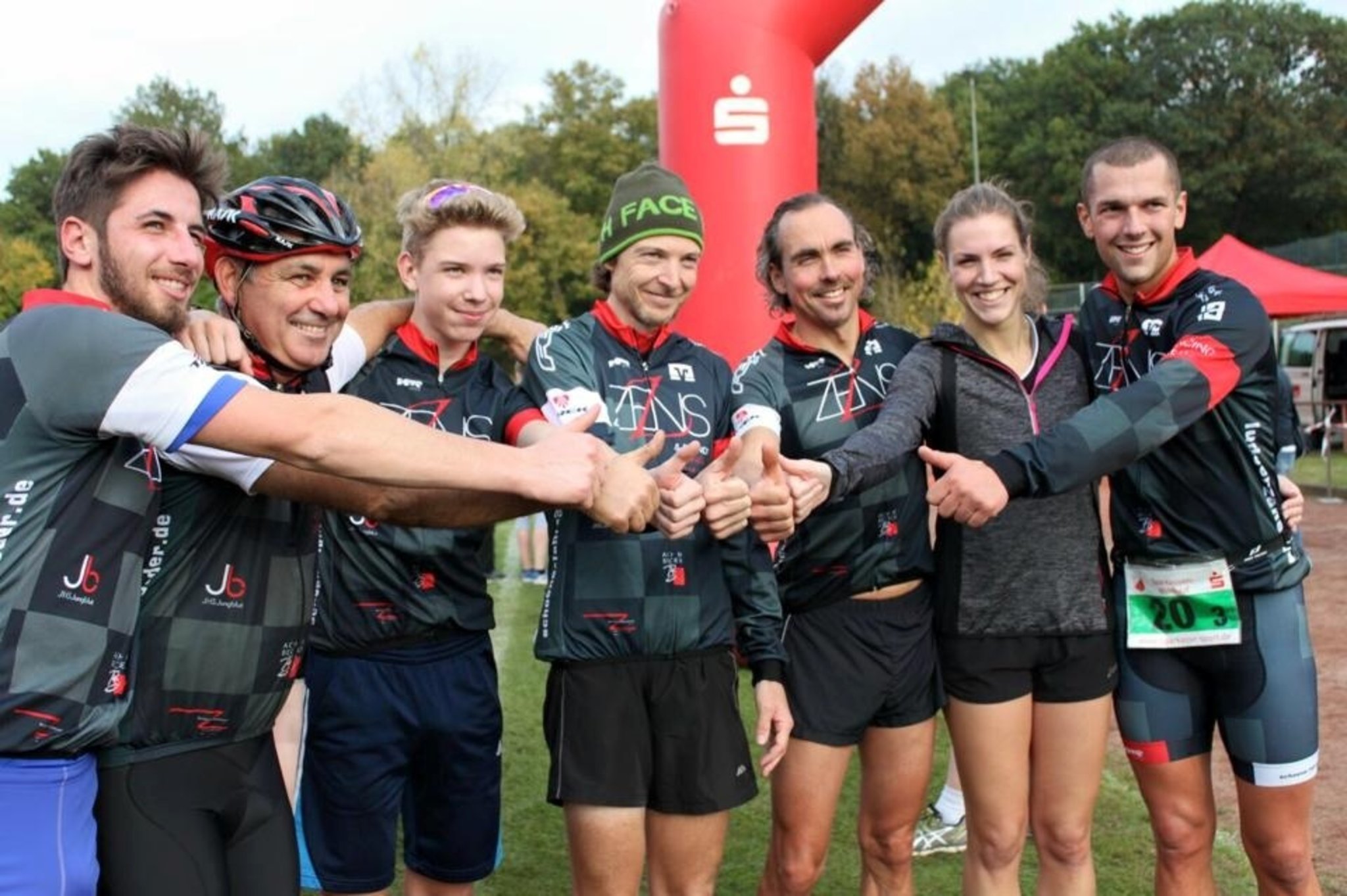Zens & Friends Racing Team fährt beim Cross-Duathlon in Haltern ganz ...